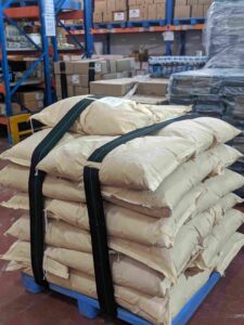 8 Reasons Why Reusable Pallet Covers and Straps are the Best | Packmile